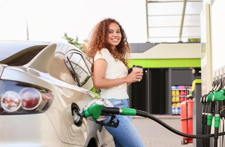 Save Big: 2023 Petrol Prices Drop in December